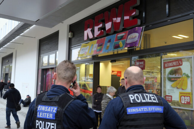 Pfefferspray versprüht - Rewe-Markt in der Chemnitzer Innenstadt geschlossen | Freie Presse ...