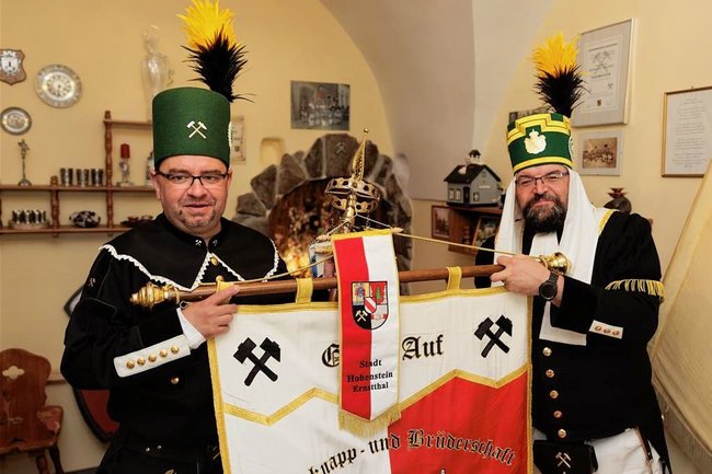 500-jähriges Bestehen: Was Kurt Biedenkopf mit der Bergknappschaft ...
