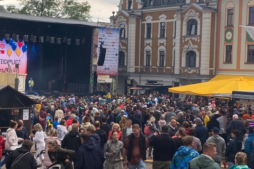 850 Jahre Meerane: Mehr als 10.000 Besucher waren am Samstag auf der ...