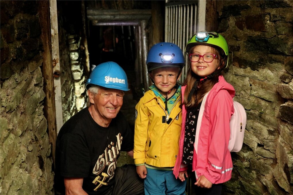 Abenteuer unter Tage: Kinder begeben sich im Erzgebirge auf Spuren der Bergmänner