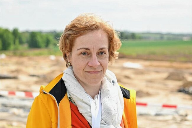 Archäologen hinterlassen unter Karls Erlebnis-Dorf ein „Archiv im Boden“