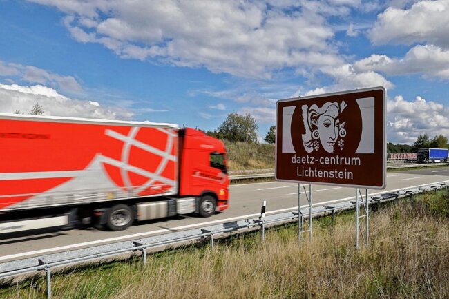 Autobahnschilder: Wann kommt Ersatz für das Daetz-Centrum?