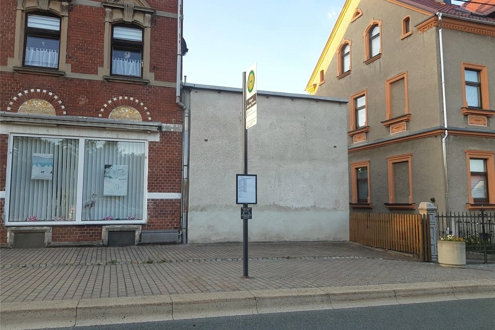 Bergen: Haltestelle bekommt Unterstand
