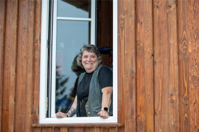 Chirurg mit sechs Händen entfernt ihr die Gebärmutter: Die 100 ...