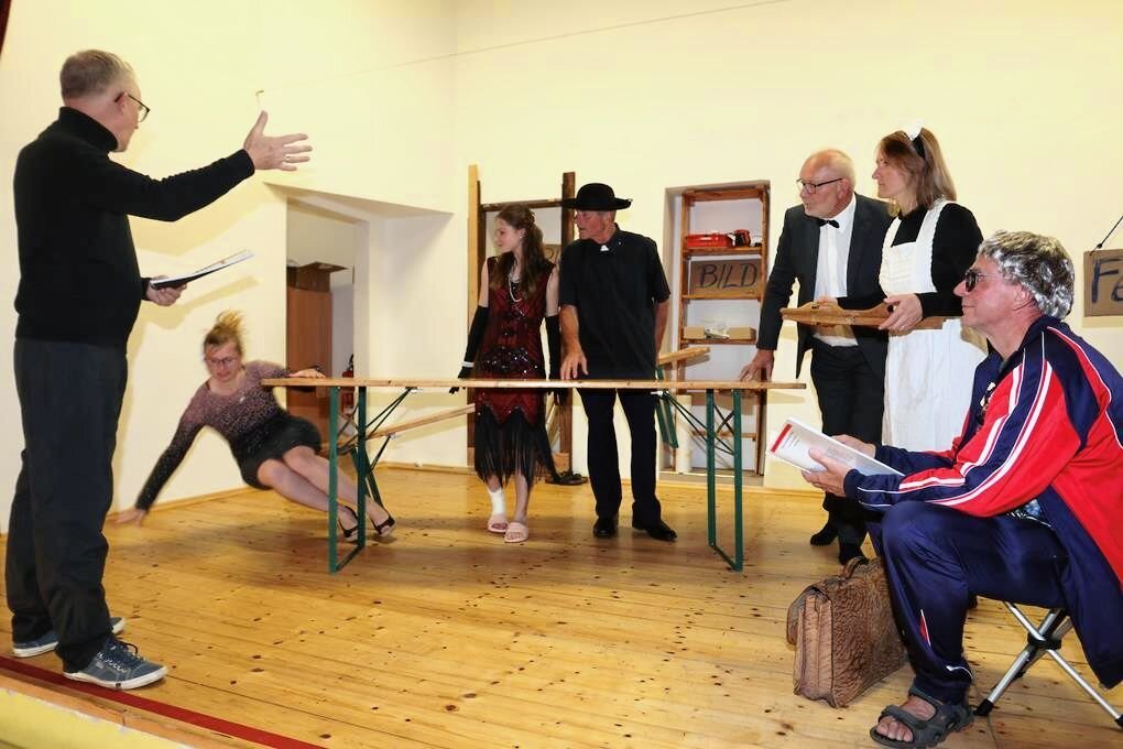 Das Königswalder Dorftheater erfüllt Hansjörg Weigel einen letzten Wunsch