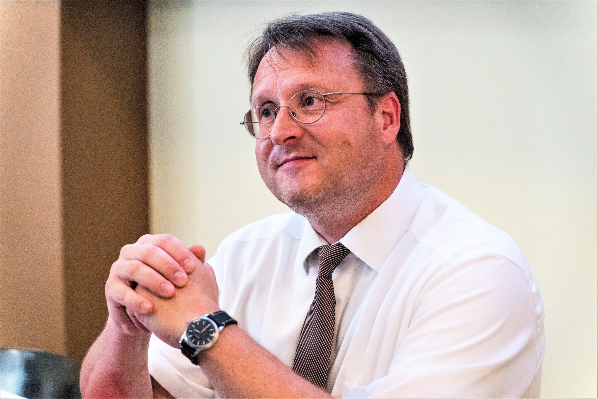 Deutschlands erster AfD-Landrat in Sonneberg vereidigt: Wasserschäden ...