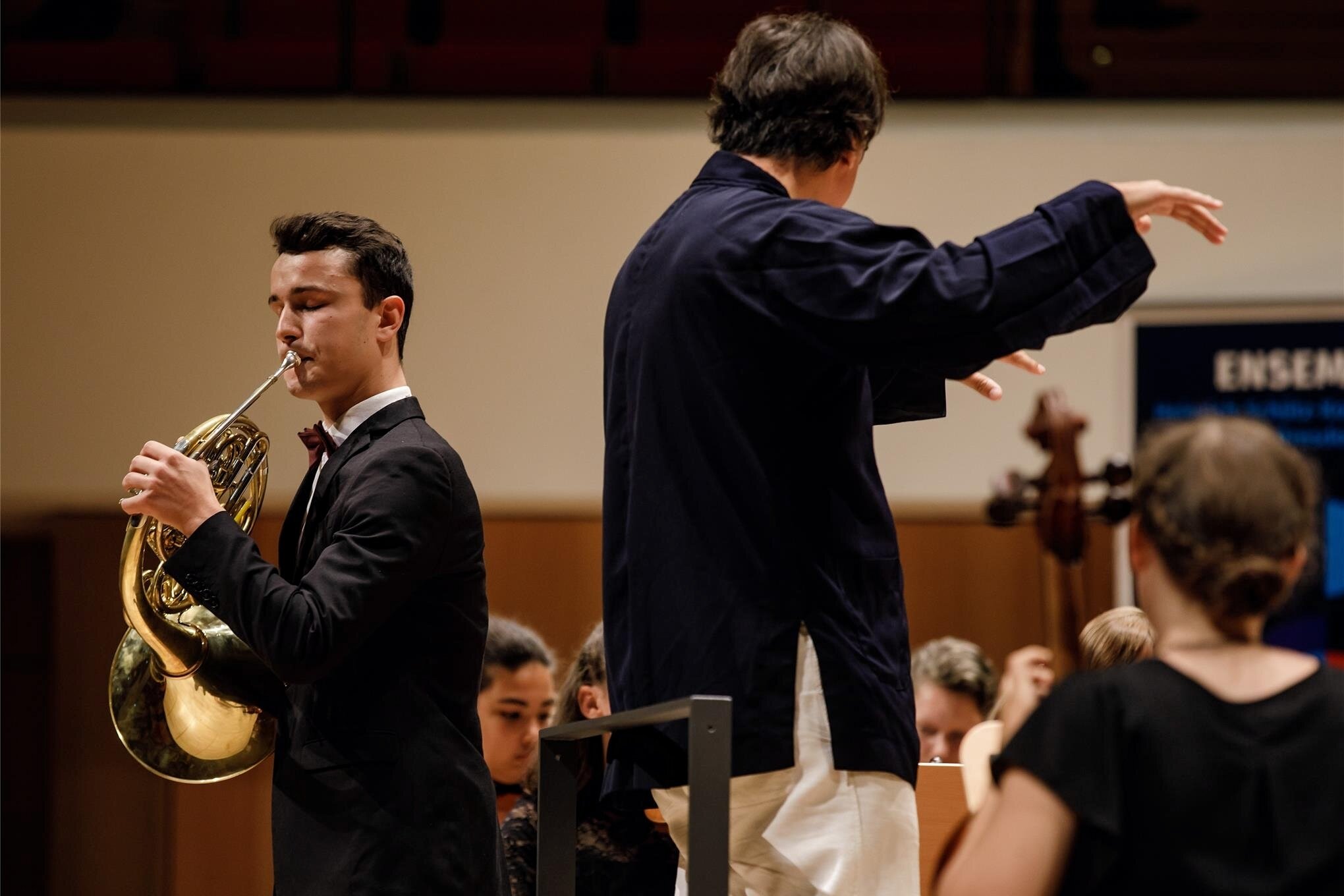 Die Junge Philharmonie Augustusburg und eine Schwanenprinzessin ...