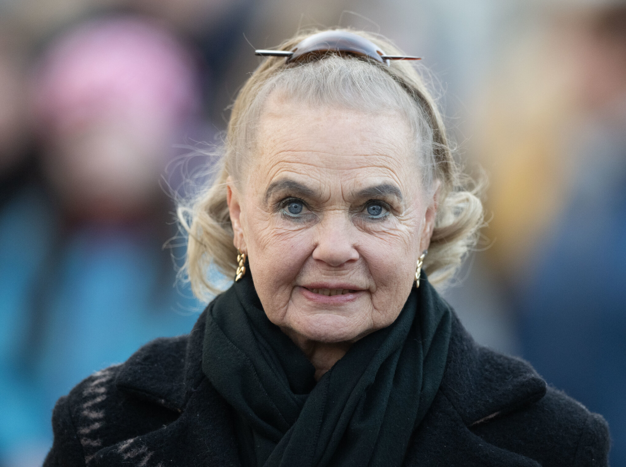 Ehrung einer Trainer-Legende: Chemnitzer Eissportzentrum nach Jutta ...