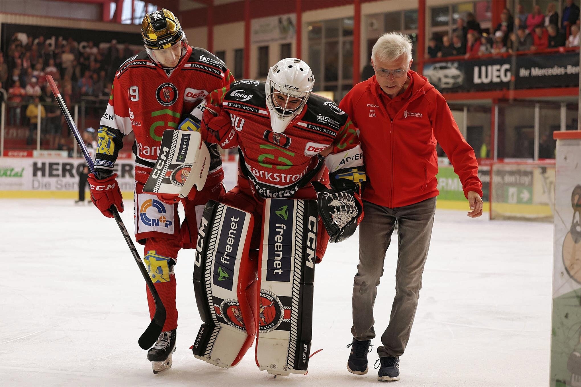 Eispiraten Crimmitschau nennen Termin für Comeback des verletzten Torhüters Oleg Shilin