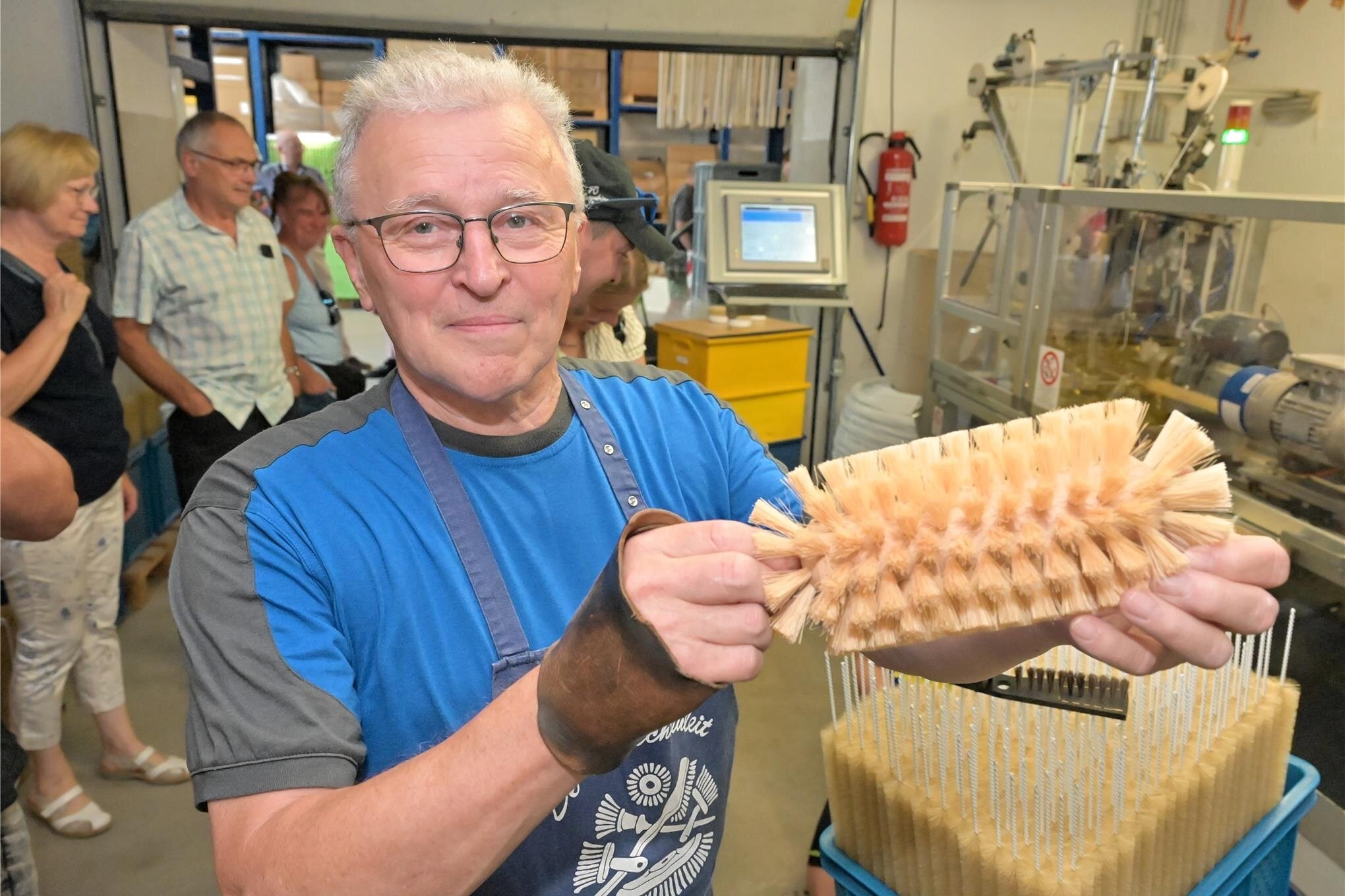 Es ist viel los gewesen zum Jubiläumsbürstenfest in Stützengrün und ...