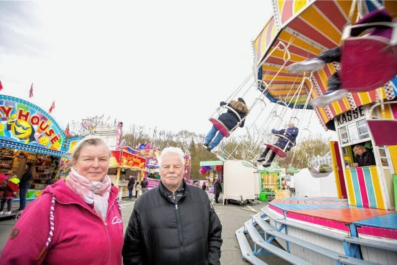 Familie Hammerschmidt: Wie Plauens älteste Schausteller in die Zukunft ...