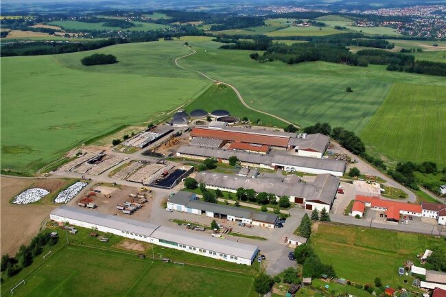 Feueralarm in Agrargenossenschaft in Theuma: Brand in Biogasanlage im ...