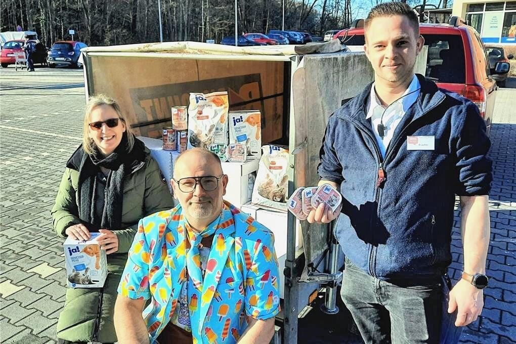 Flöha: Wie Katzen von Glühwein und Kondomen profitieren