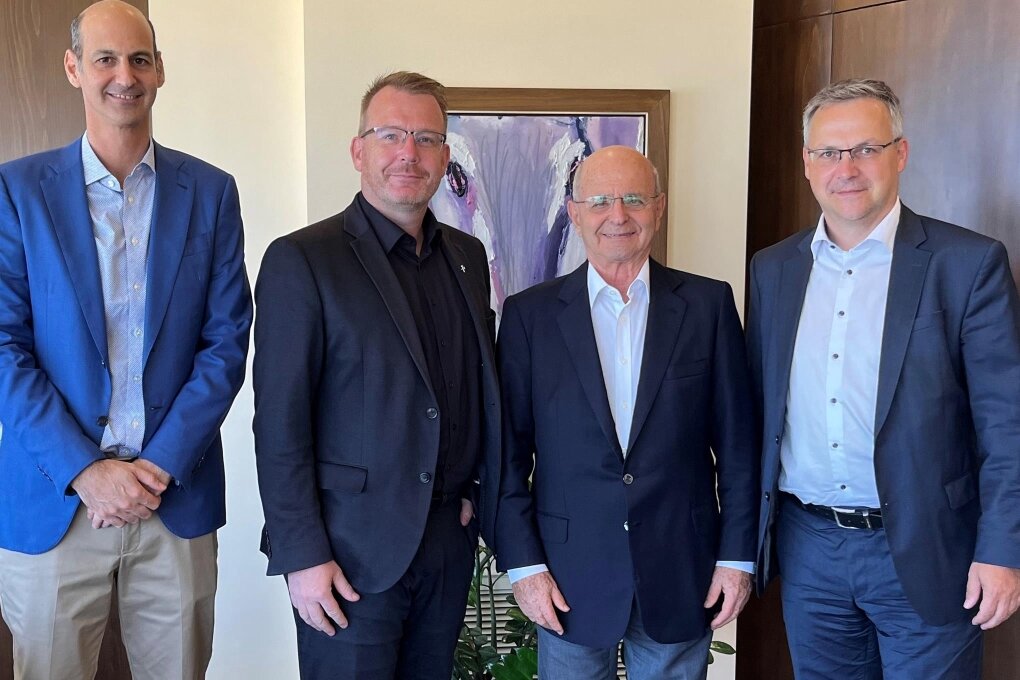 Freibergs OB Sven Krüger trifft in Tel-Aviv Unternehmer Michael Federmann: „Sehr wertschätzend“
