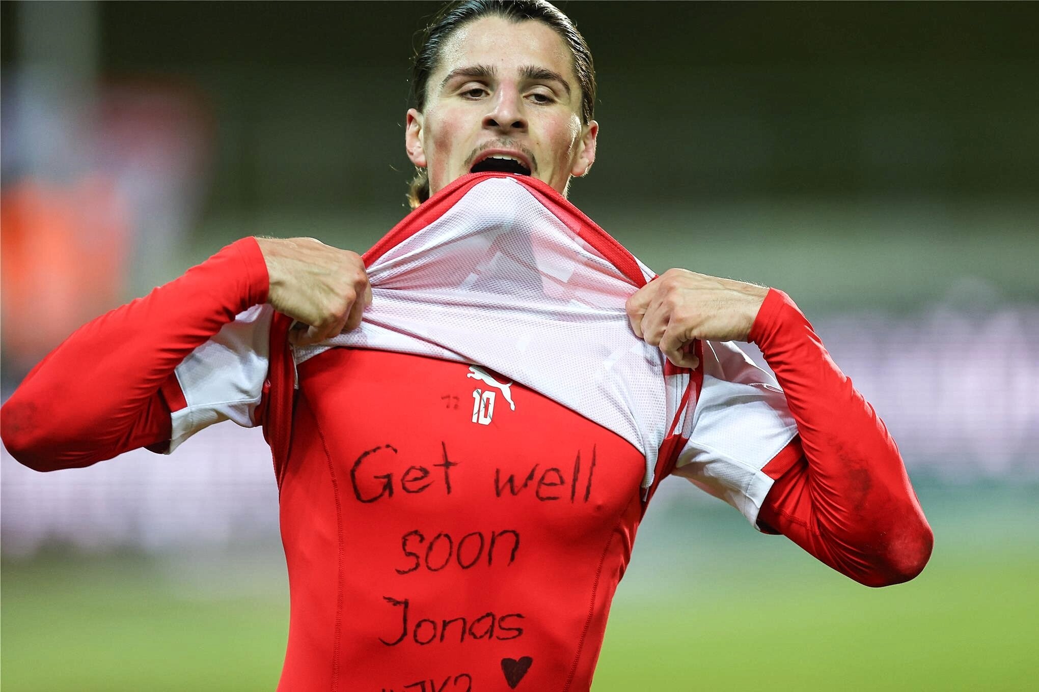 FSV Zwickau: Das steckt hinter der Botschaft von Doppeltorschütze Veron ...