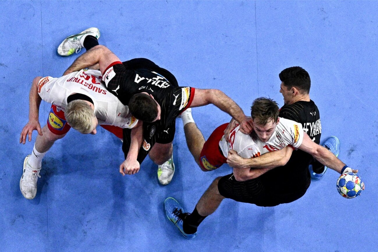 Handball-EM: Deutschland liefert harten Kampf - unterliegt aber knapp ...