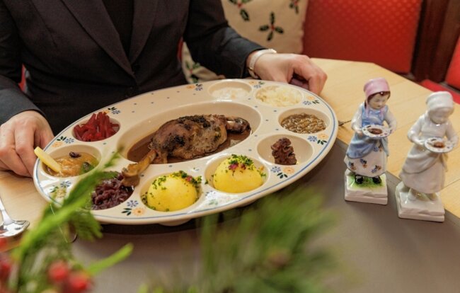 Im Weihnachtsland: Was bei Erzgebirgern zum Fest auf den Tisch kommt