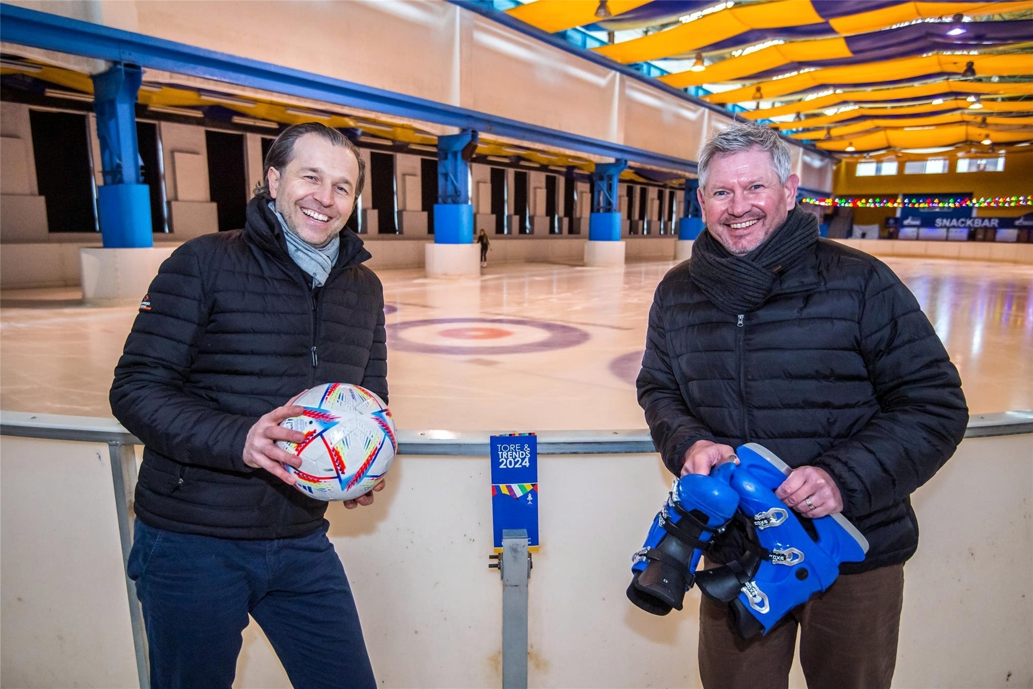Laufsteg und Partyzone im Icehouse: Auer Business- und Modegala an ...