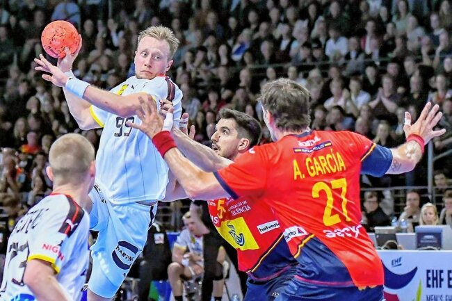 Leipzigs Handball-Nationalspieler Luca Witzke:"Ich will mit Deutschland ...