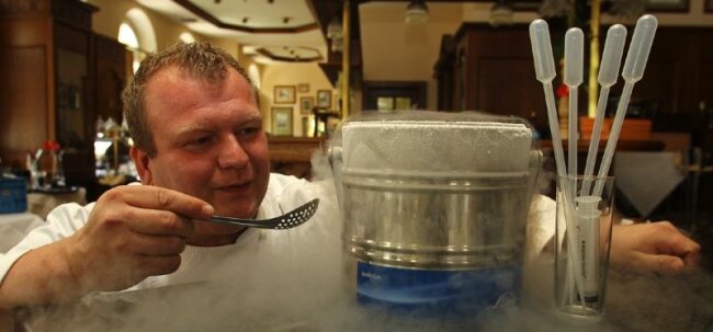 Marcus Jost lässt es am Büfett gern mal richtig brodeln