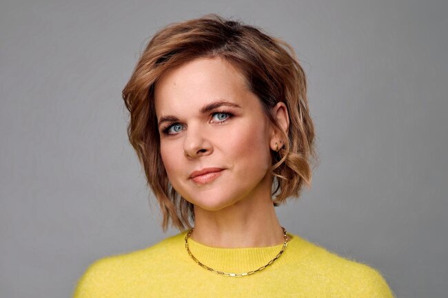 MDR um 4: So tickt die neue Moderatorin Julia Menger
