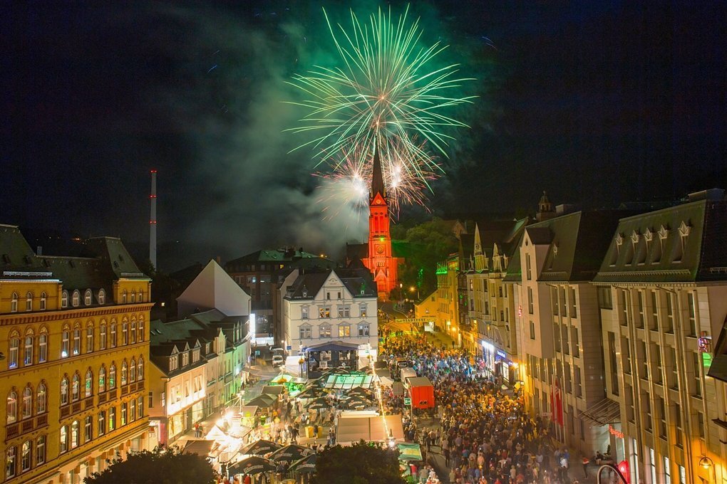 Mit Strand-Flair und verkleinertem Riesenrad: Aue plant nach Corona ...