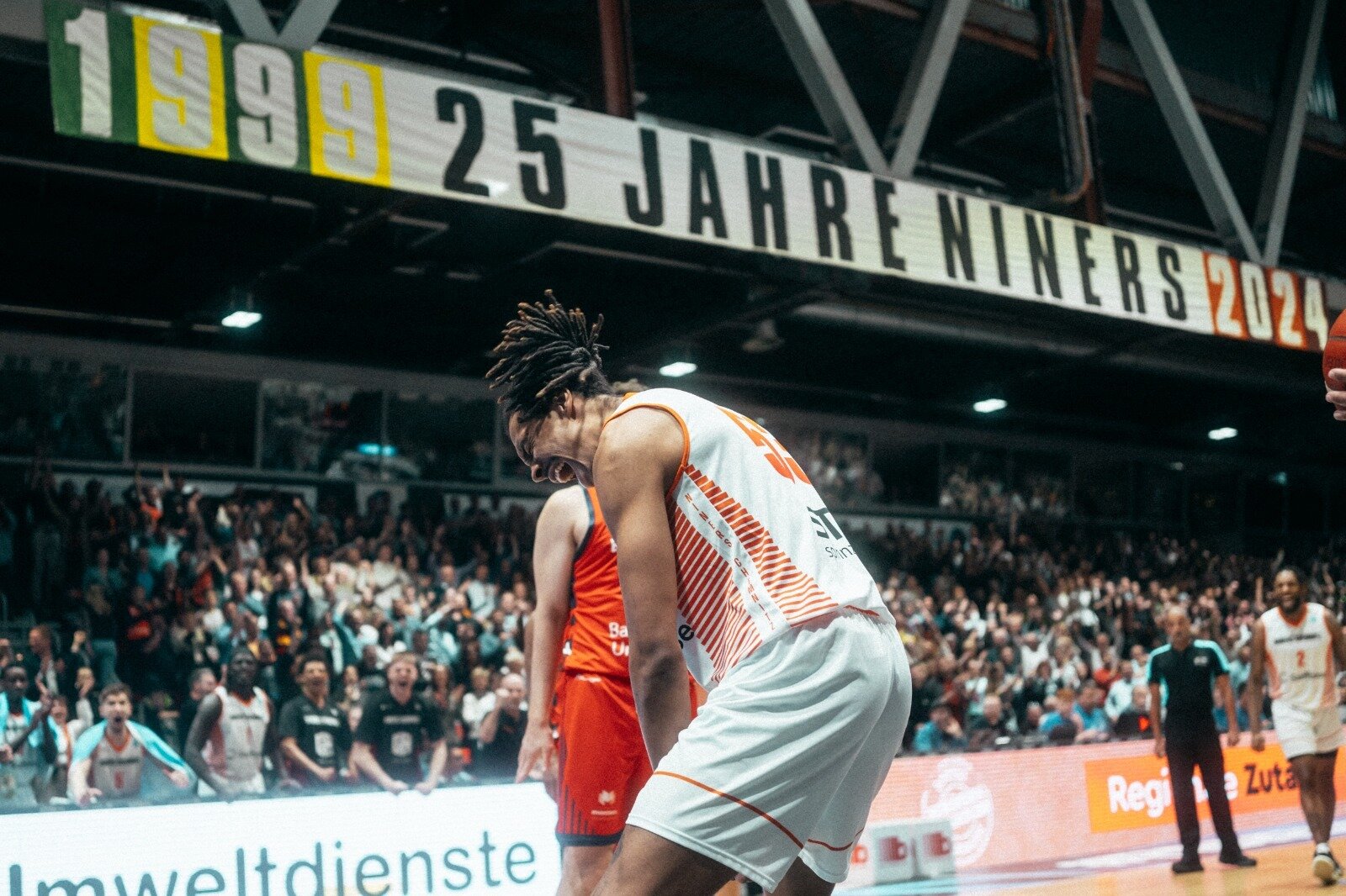 Niners Chemnitz gewinnen Hinspiel im Europapokalfinale gegen Istanbul