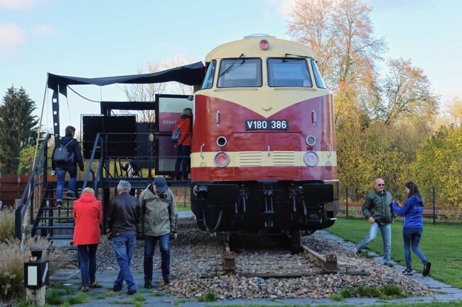 Offene Türen im Lok-Hotel: Besucher begeistert von abgefahrener Idee