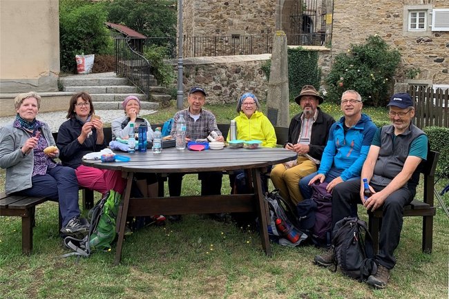 Per pedes in die Partnerstadt: Wunsiedler wandern nach Schwarzenberg