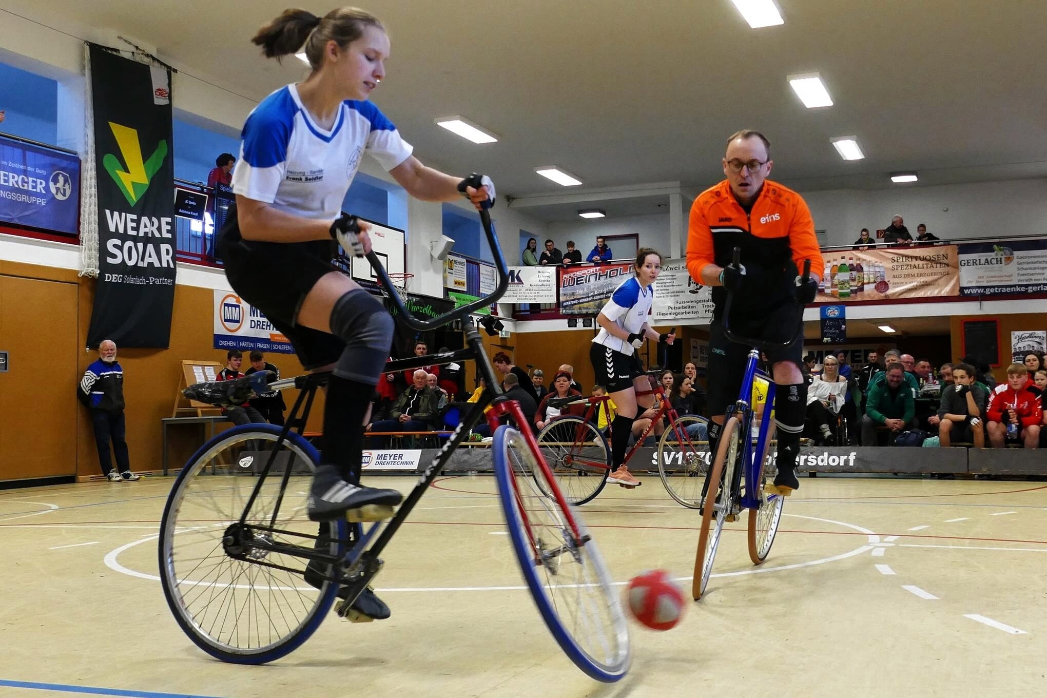 Radball: "De Ram(m)bos" sichern sich beim Großolbersdorfer Fan-Turnier ...