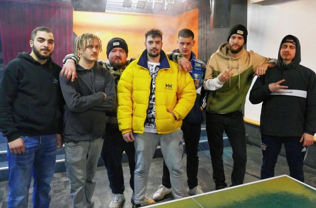 Rapper aus Zschopau erklimmen ihren ersten "Zehntausender"