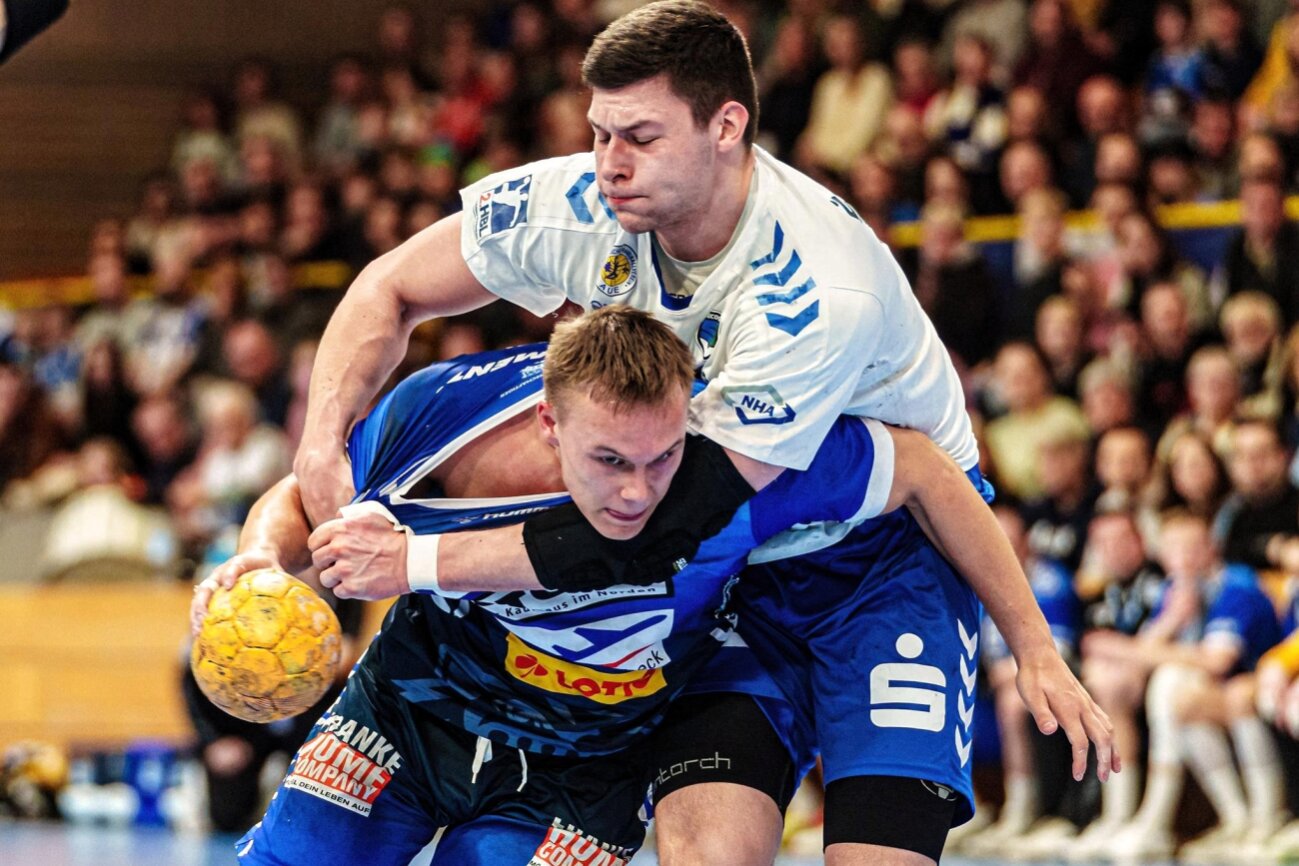 Saft- und kraftlos: EHV Aue bricht nach 15 Minuten ein und blamiert sich beim VfL Lübeck ...