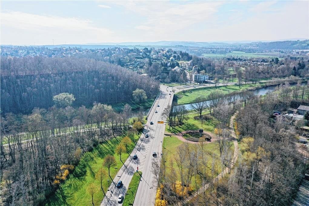 Schedewitzer Brücke teilweise gesperrt: In Zwickau werden Staus und lange Umleitungen erwartet