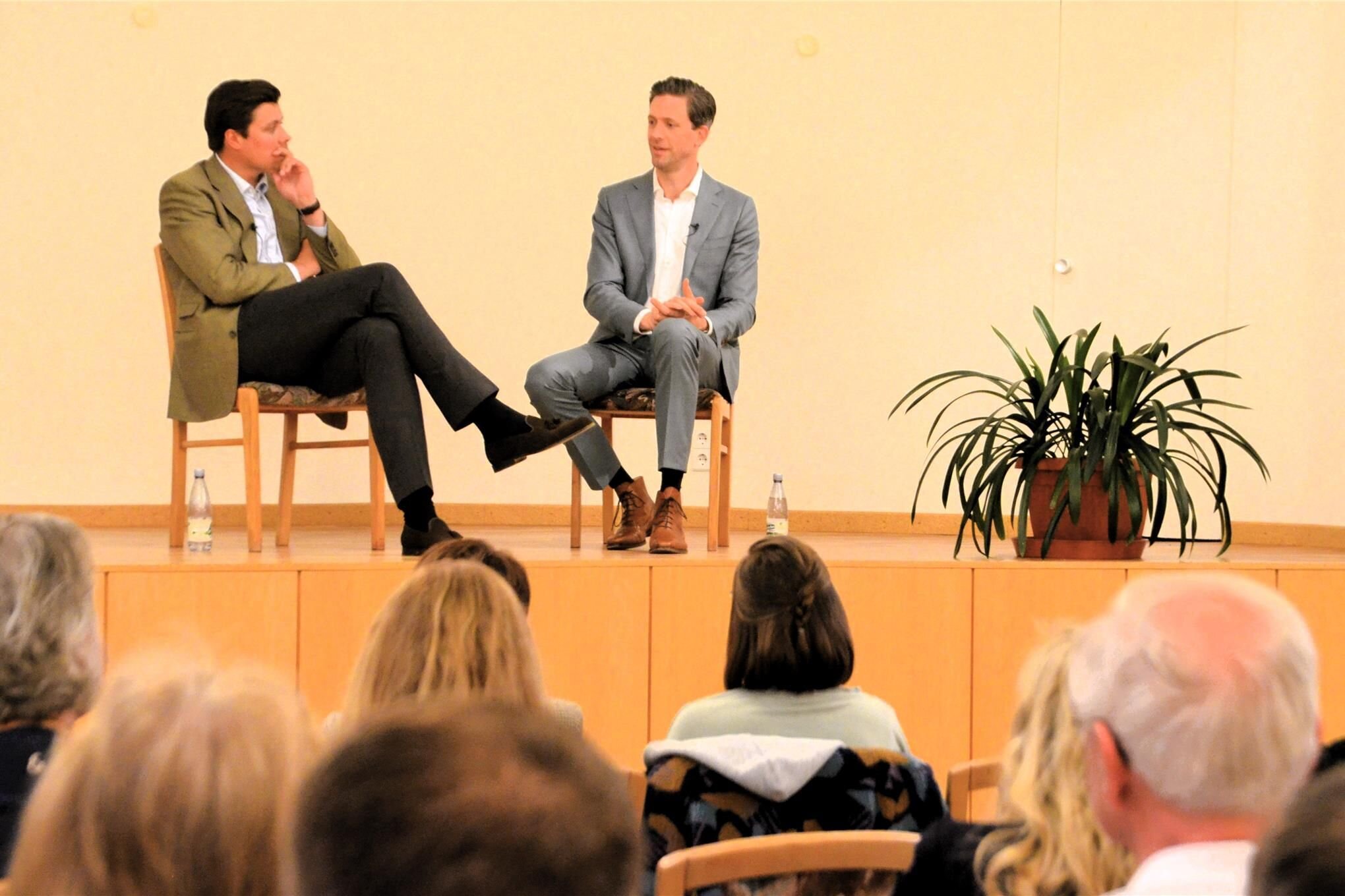 Tagesschau-Sprecher Ralph Baudach in Großschirma: „Journalisten leben ...