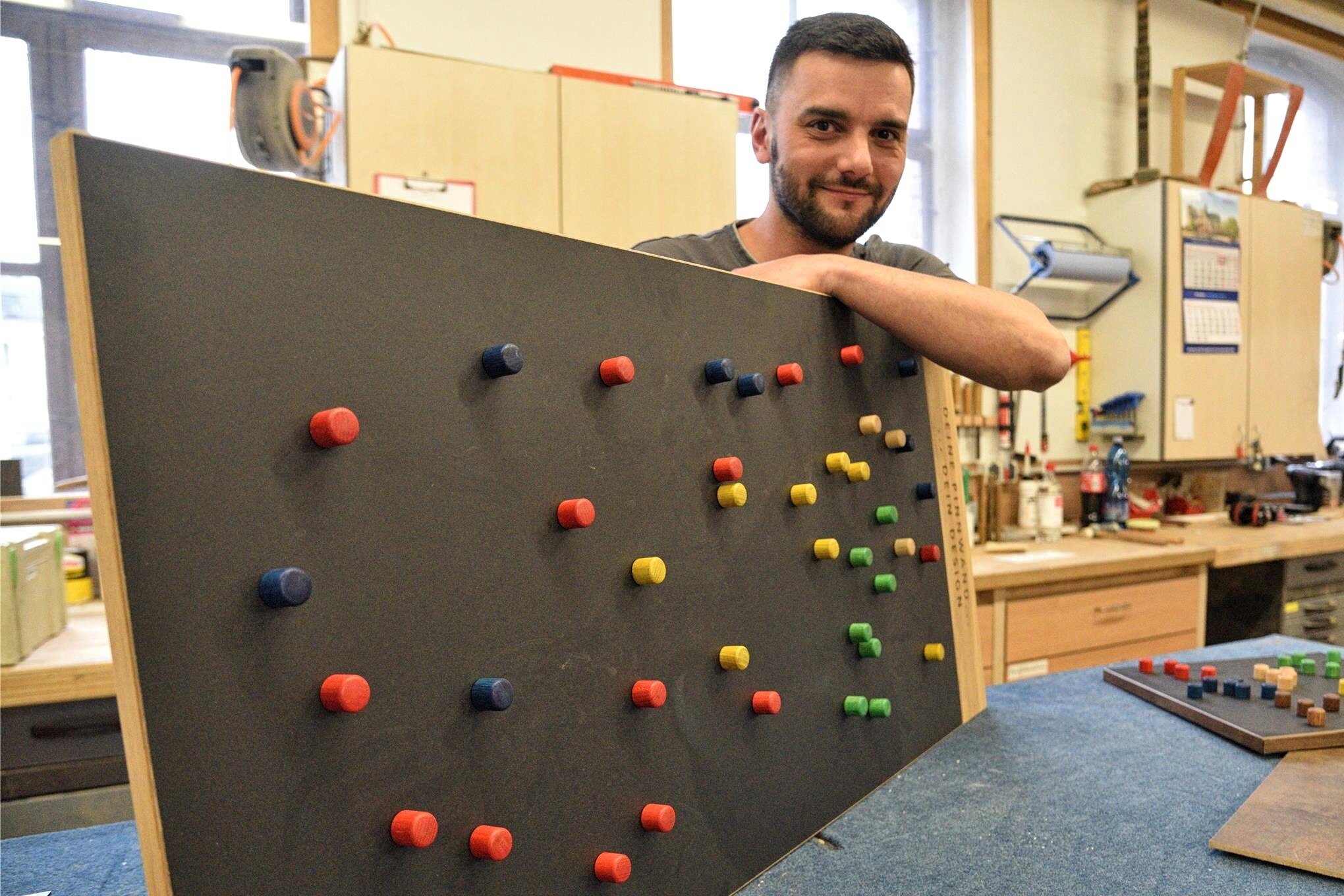 Tischlerei-Start-up in Adorf: Ein Mann für Besonderes aus Holz