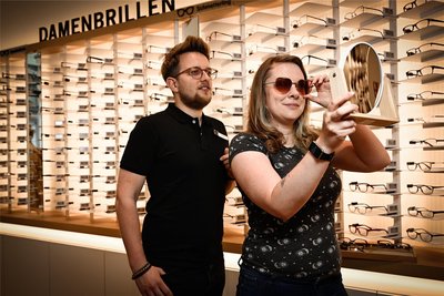 Warum sind Brillen eigentlich so teuer?