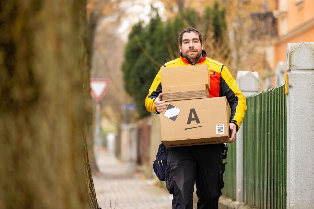 Wie Paketbote Arvid Richter es schafft, Wünsche zuzustellen