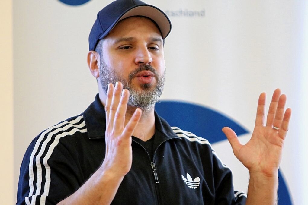 Wie viel Antisemitismus steckt in den Köpfen? Rapper sensibilisiert ...