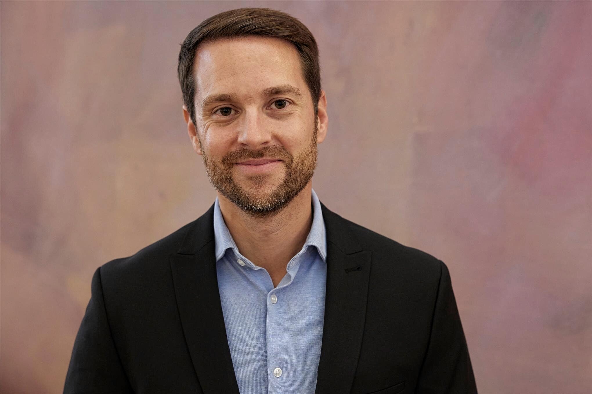 ZDF-Moderator Mirko Drotschmann zu Dreharbeiten für große Deutschland ...