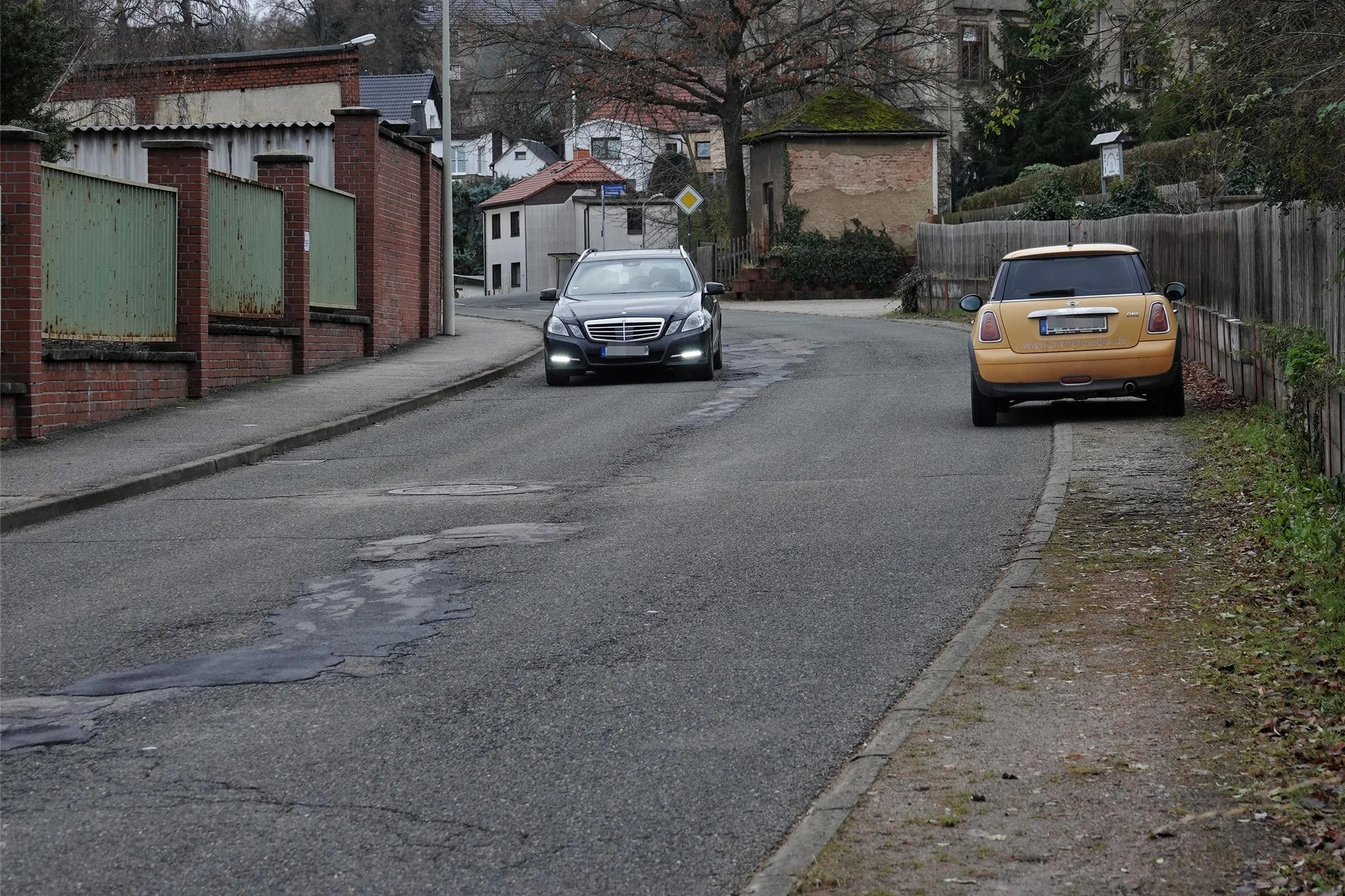 Zwickau: Neue Straßendecken für zwei Cainsdorfer Straßen